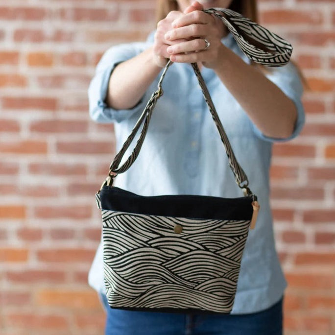 Patterns– Charlotte's Webbing